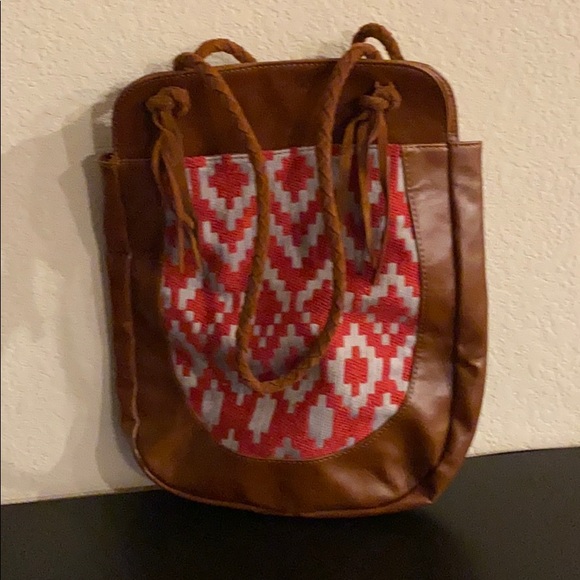 Mossimo Supply Co. | Bags | Mossimo Faux Leather Tote Bag | Poshmark